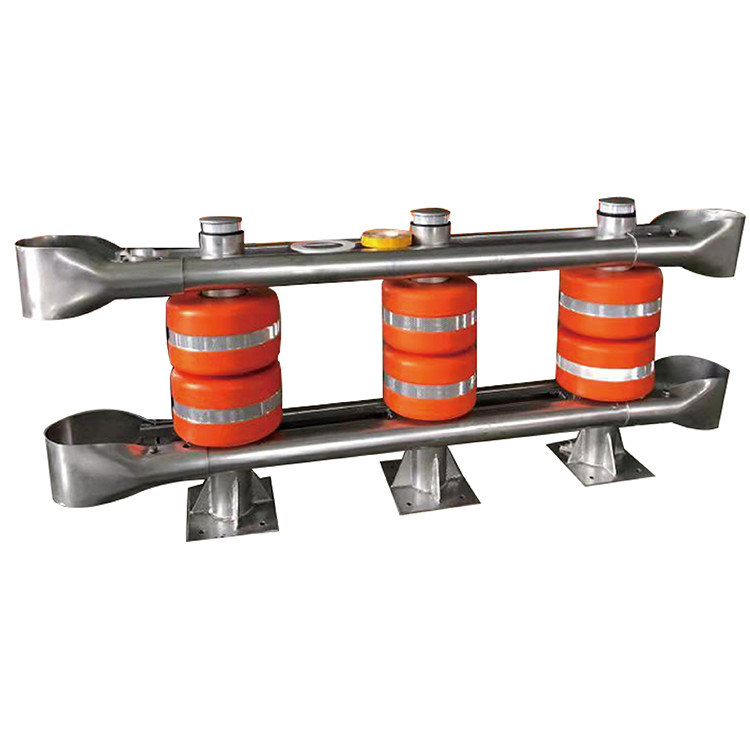 Roadway Safety EVA Material Rolling Barrier for Double Roadside on ...