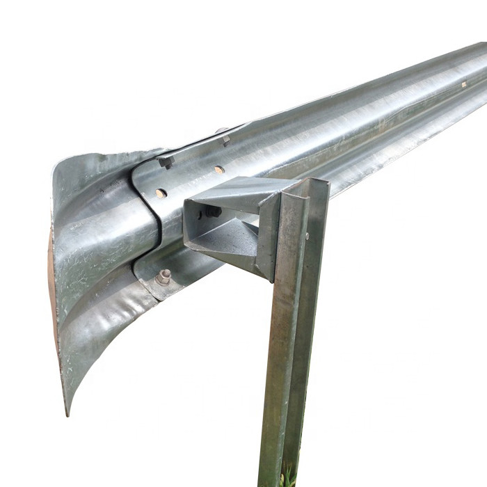 Steel Highway Guardrail with Steel Box Spacer Block Roadway Safety ...