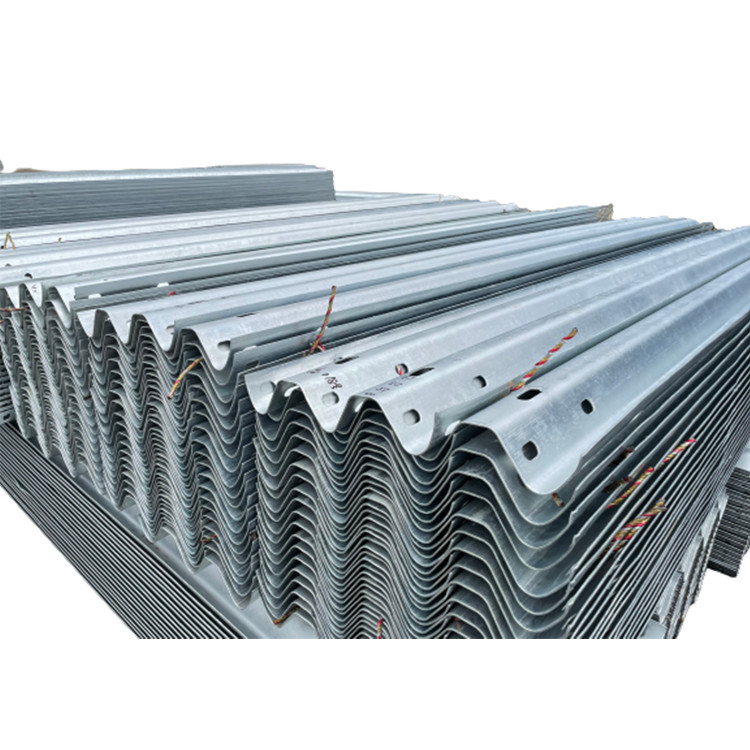 550-600g/m2 Zinc Coating Galvanized W Beam Highway Guardrail for Road ...