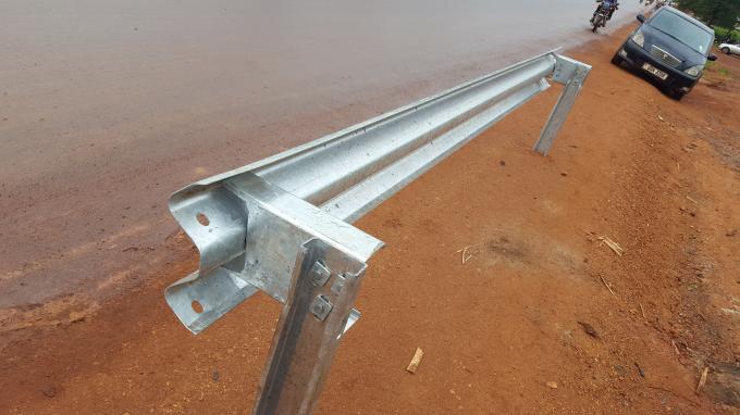 CE/BV/ISO 9001/ISO 14001 Compliant W Beam Guardrail for Traffic Safety ...