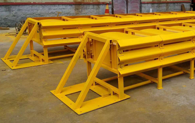 Galvanized And Powder Coated Traffic Steel Barrier Shield For Road Safety