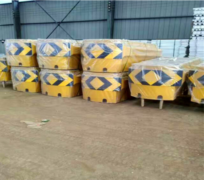 Galvanized And Powder Coated Traffic Steel Barrier Shield For Road Safety