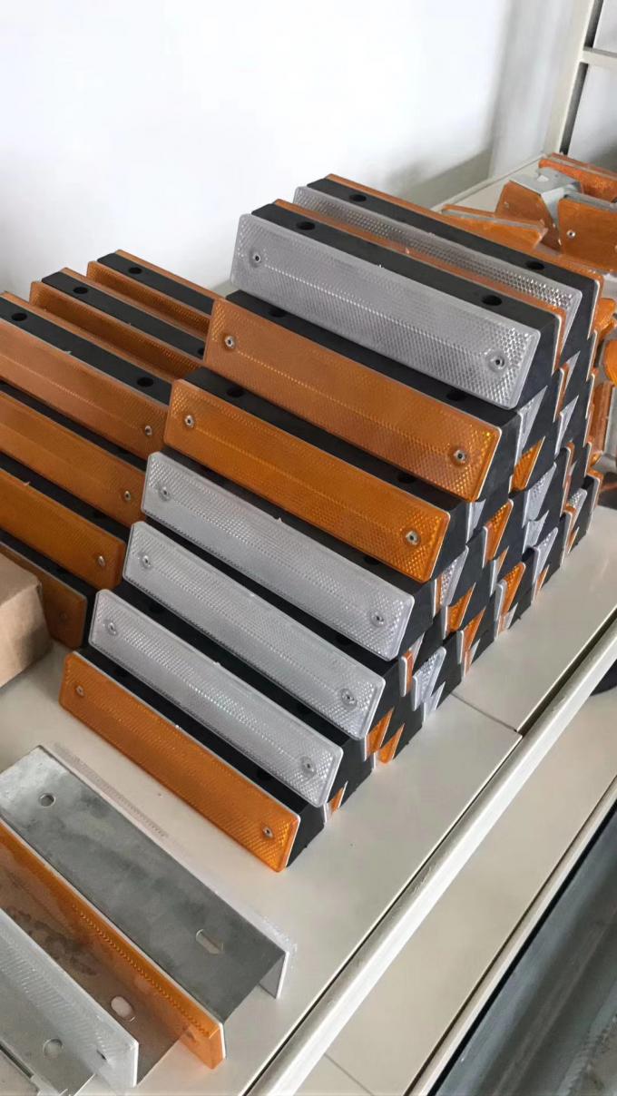 High Visible Aluminum Traffic Safety Light Marking Plastic Roadside ...