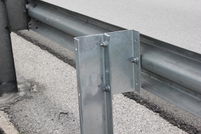 Hot Dipped Galvanized Steel Guardrail Bolt and Nut for Multi-functional ...